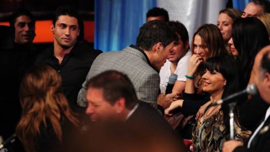 Tito tiene novia | Exitoina