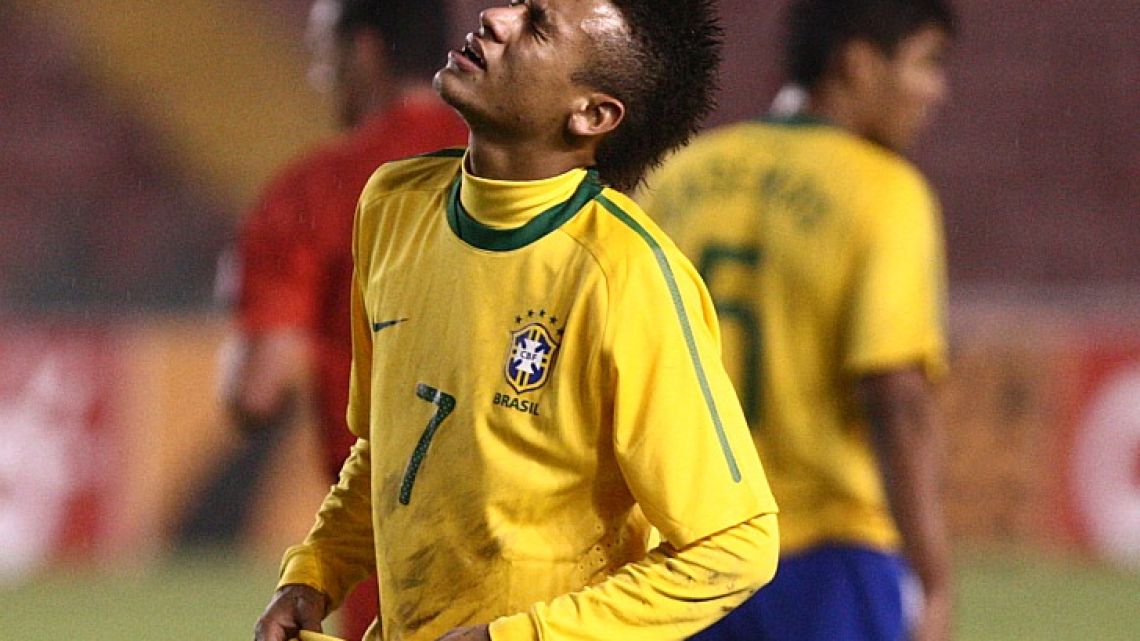 Neymar, el eje de la polémica | 442