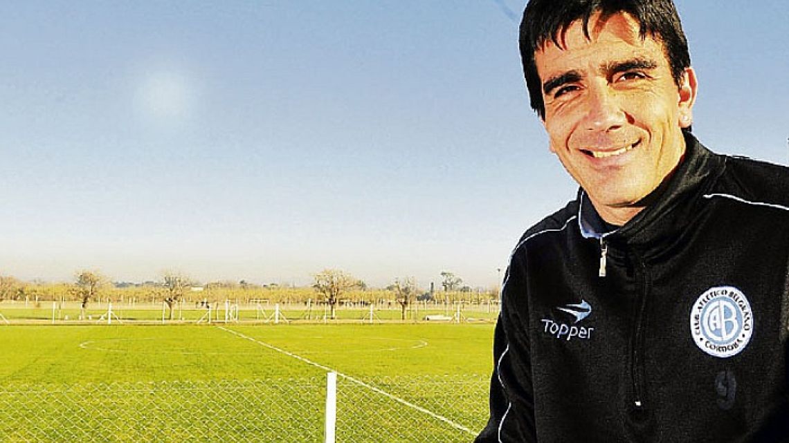 Campodónico: "Gallinas cobardes" | 442