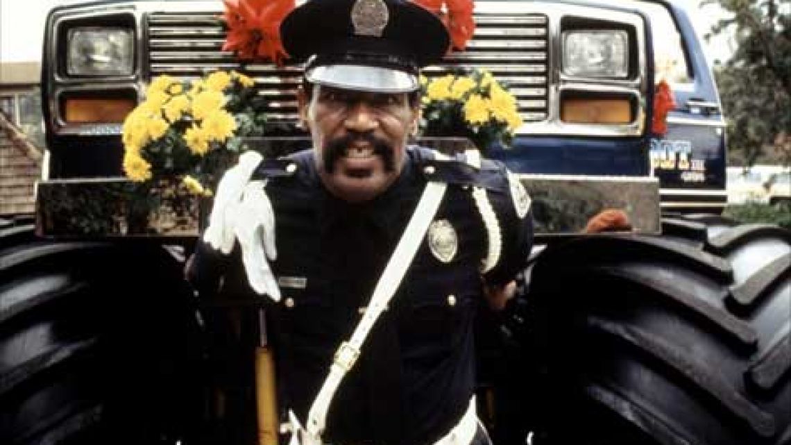 Murió Bubba Smith, actor de "Locademia de Policía" | Exitoina