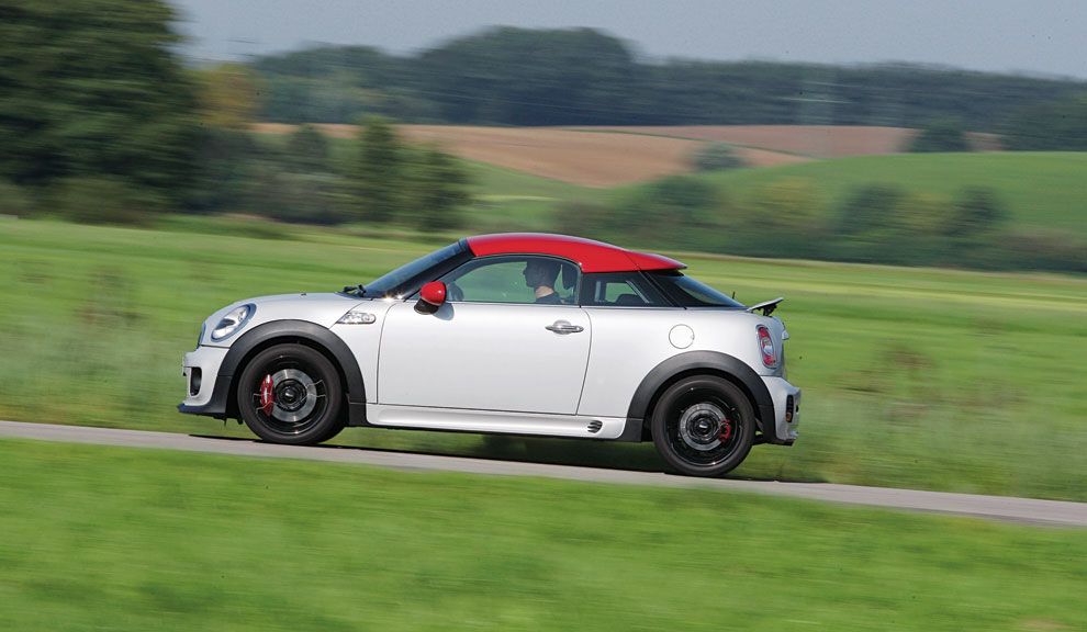 MINI John Cooper Works Coupé: Espíritu adolescente | Parabrisas