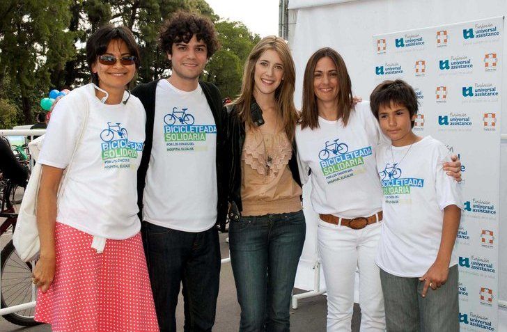 Famosos en bicicleteada solidaria | Exitoina