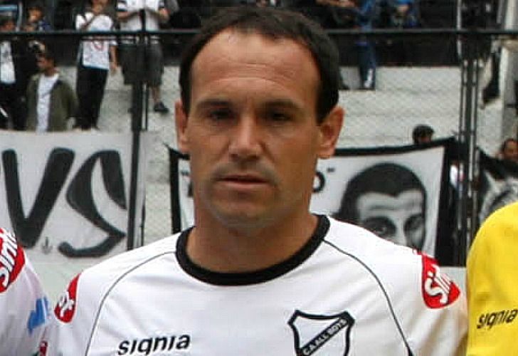 Matos amargó al Rojo en Floresta | 442