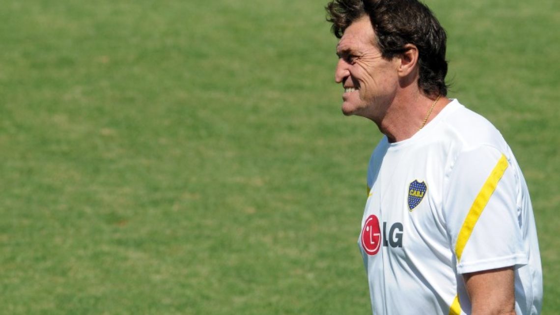 Falcioni va con sus "superclásicos" | 442