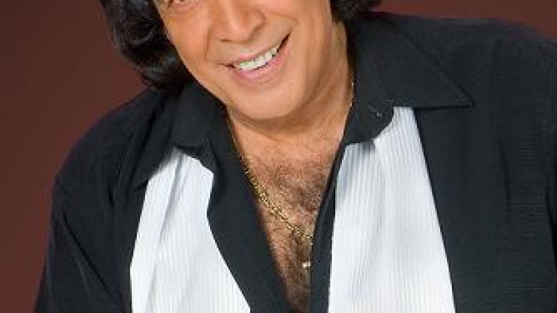 Cacho reprograma sus shows | Exitoina