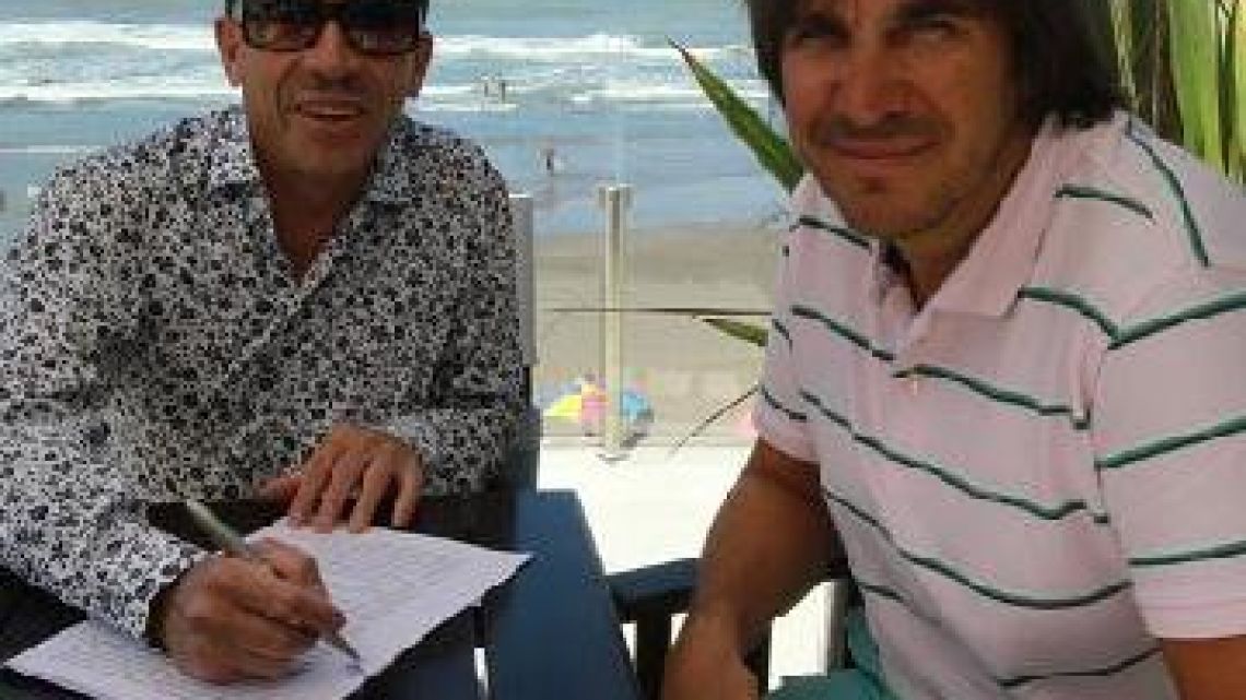 Pachano vuelve con su ex productor | Exitoina