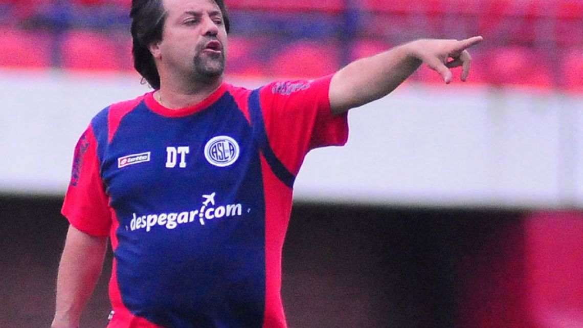 El entrenador detrás del humo | 442