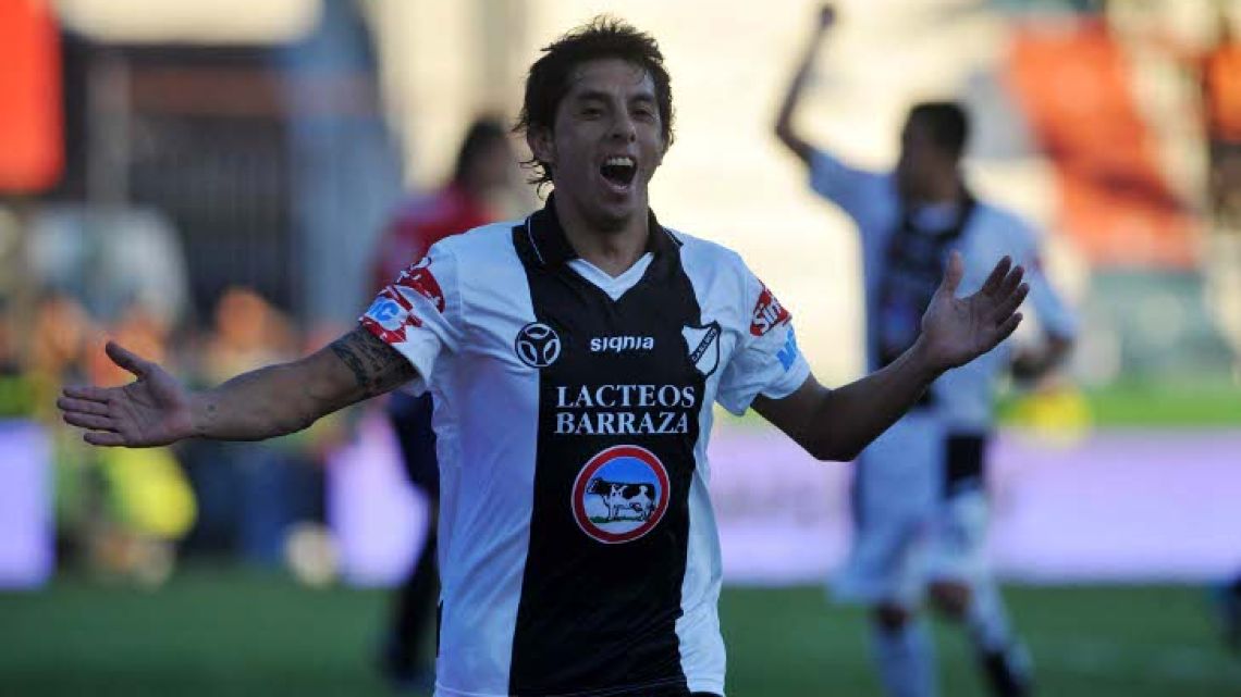 Otro positivo para Hugo Barrientos | 442