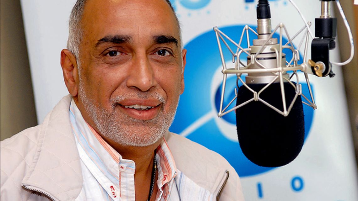 González Oro contra "el profe": "Romero no puede pisar la radio" | Perfil