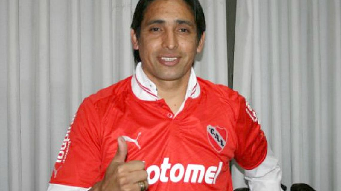 Zapata firmó y ya es del Rojo | 442