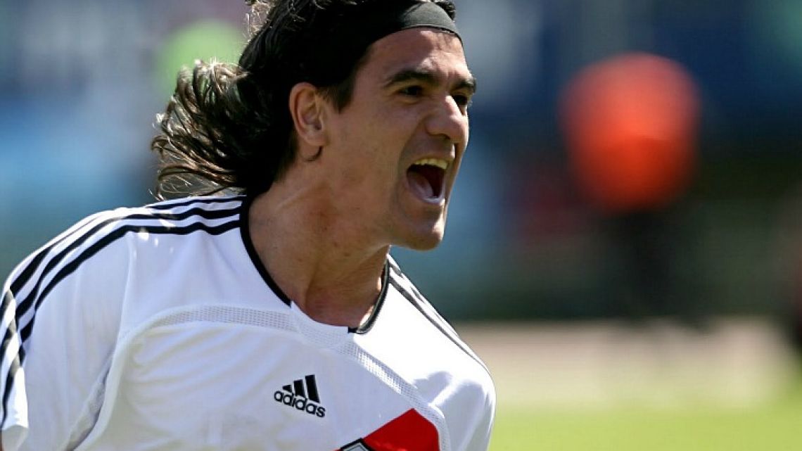 Ortega hizo oficial su retiro del fútbol | 442