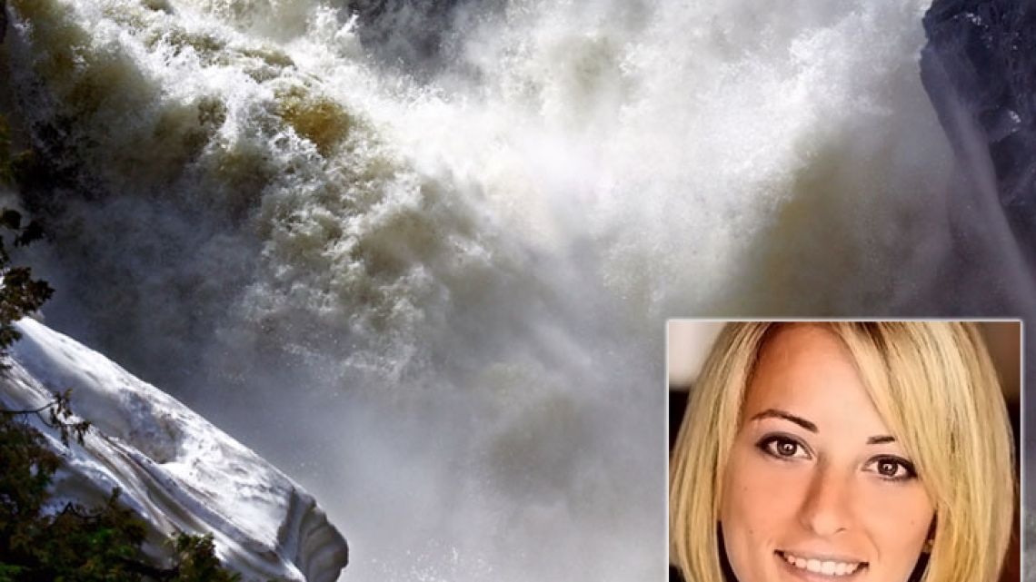 Muere al caer por una cascada al posar en las fotos de su boda | Perfil