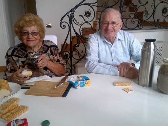 Wanda "tuitea" la muerte de su abuelo | Exitoina