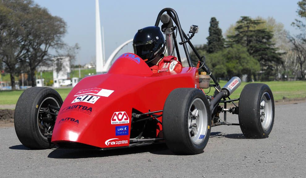 Un Fórmula Uno diseñado por alumnos de Ingeniería | Parabrisas