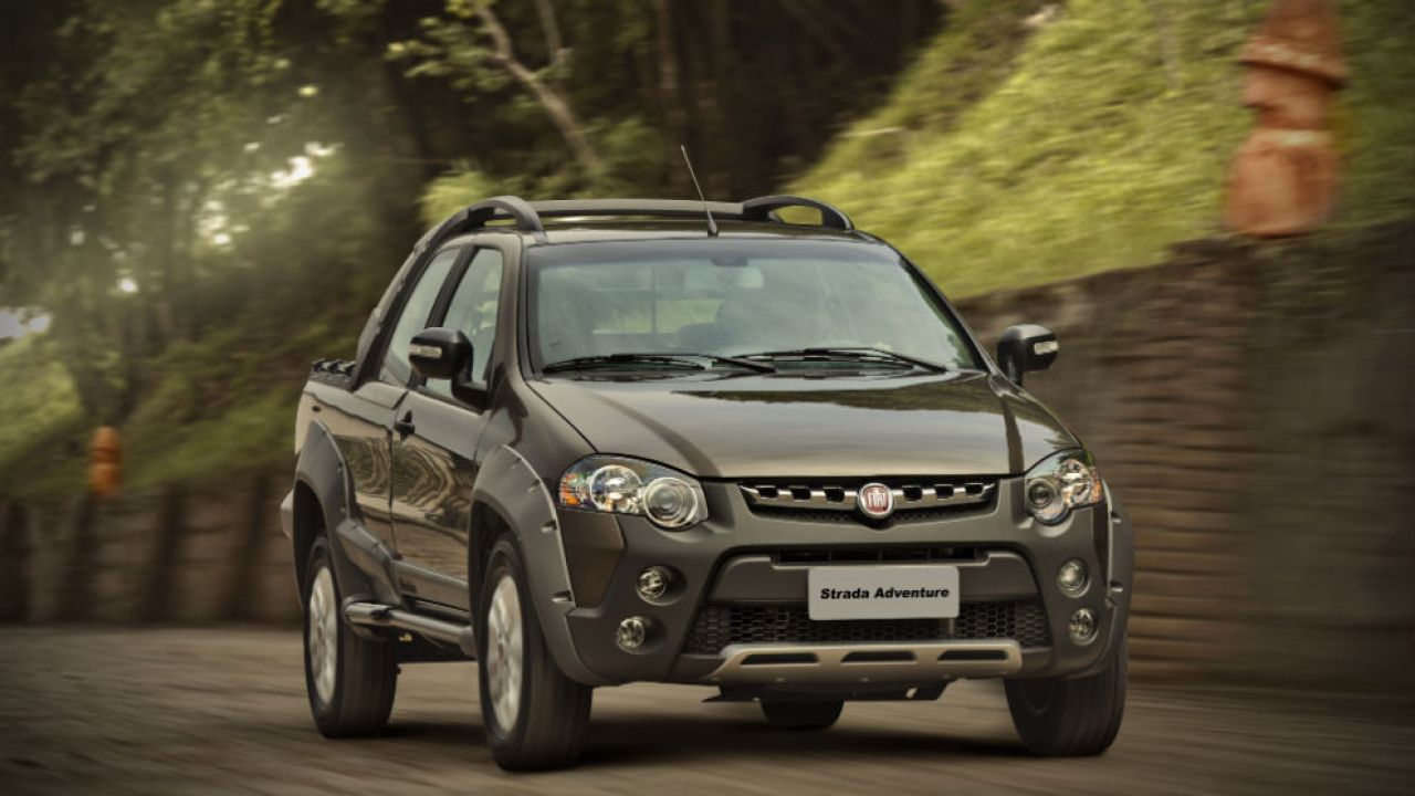 Fiat renueva la gama Strada | Parabrisas