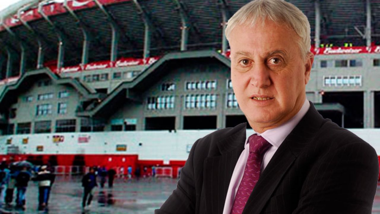 442 | Beto Alonso: "El italiano De Rossi es un tribunero"