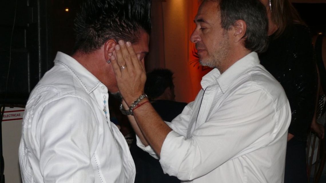 Alejandro Arellano festejó su cumple a pura fiesta | Exitoina