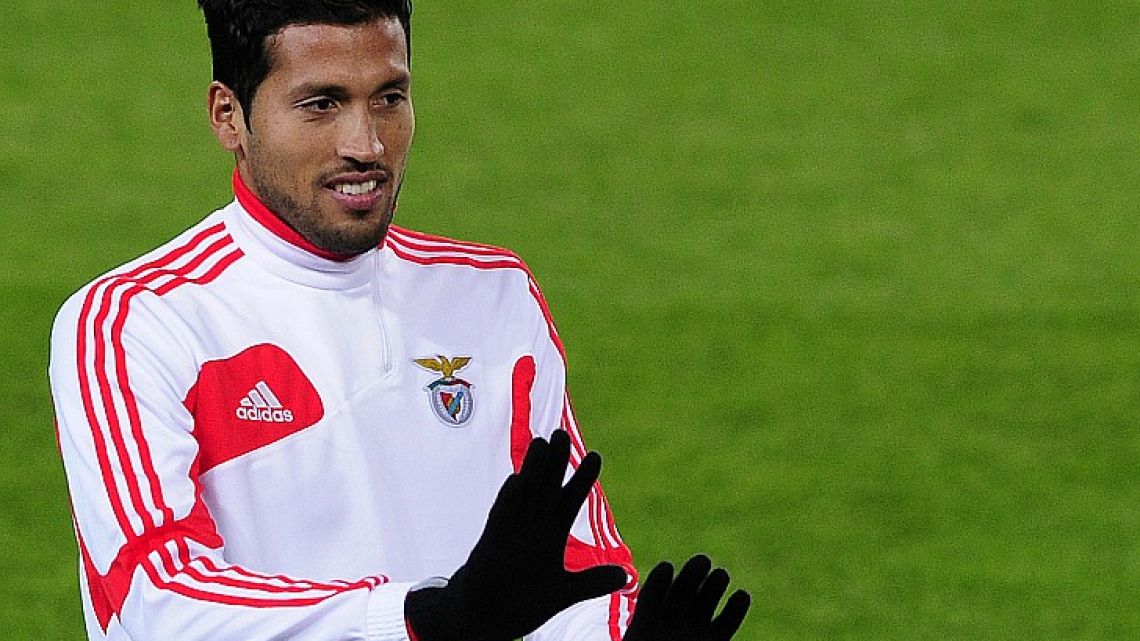 El Manchester se quedó con Garay | 442