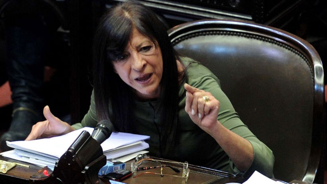 Diana Conti: "Si dan los números, vamos a reformar la Constitución ...