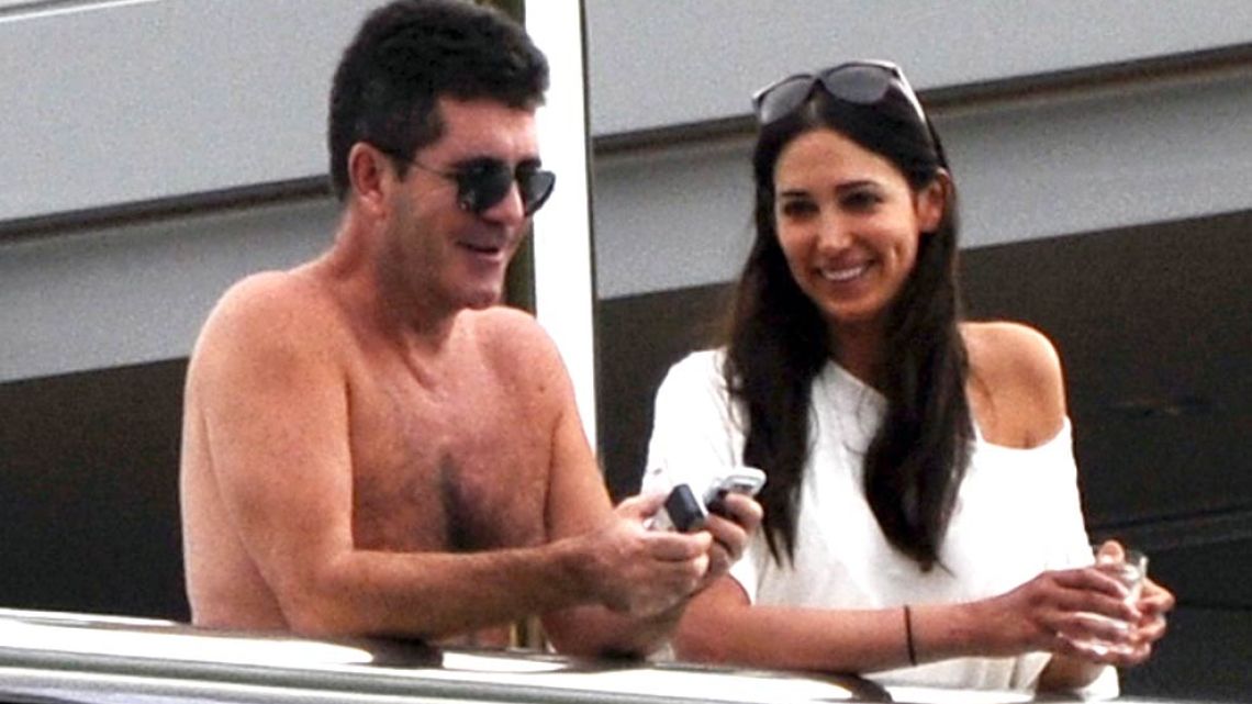 Simon Cowell va a tener un hijo... ¡con la esposa de un amigo! | Exitoina Simon Cowell va a tener un hijo... ¡con la esposa de un amigo! | Exitoina