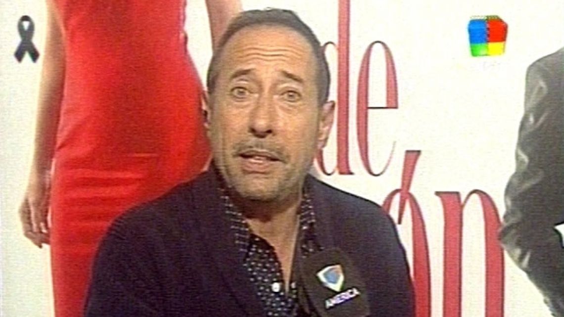 Francella juega al Jenga | Exitoina