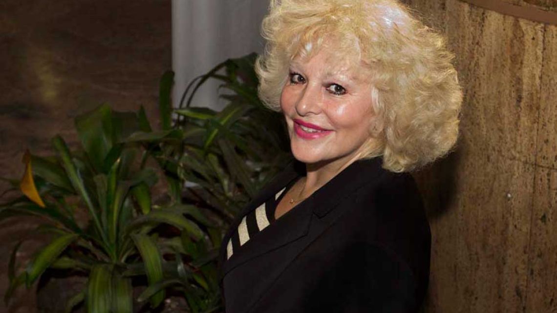 Luisa Albinoni festeja: salió la sentencia de adopción de su hija ...