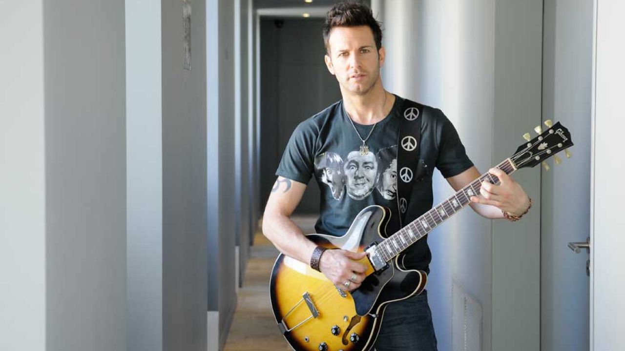 Exitoina | Axel: "Soy el único de mis hermanos que no pudo cagar a ...