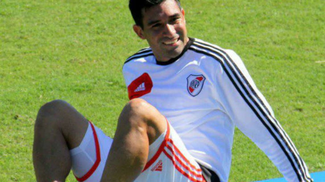 Ariel Rojas seguirá su carrera en México | 442