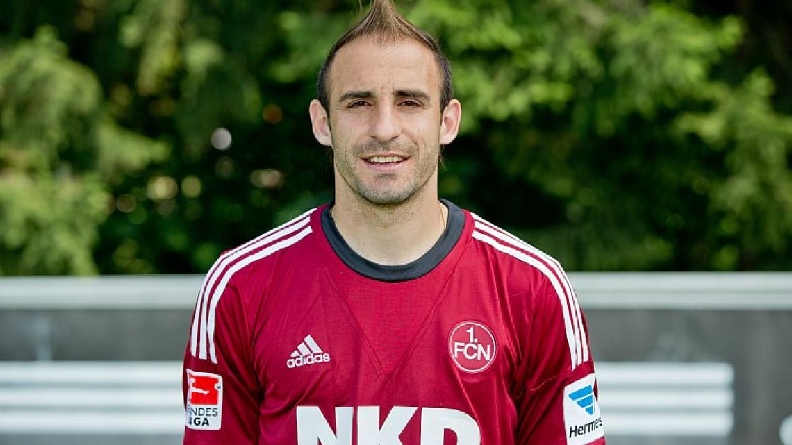 Javier Pinola se muda de Alemania a Rosario | 442