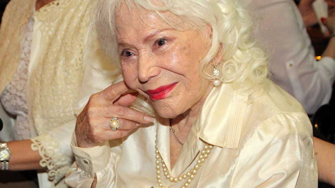 Murió la actriz Elena Lucena | Exitoina