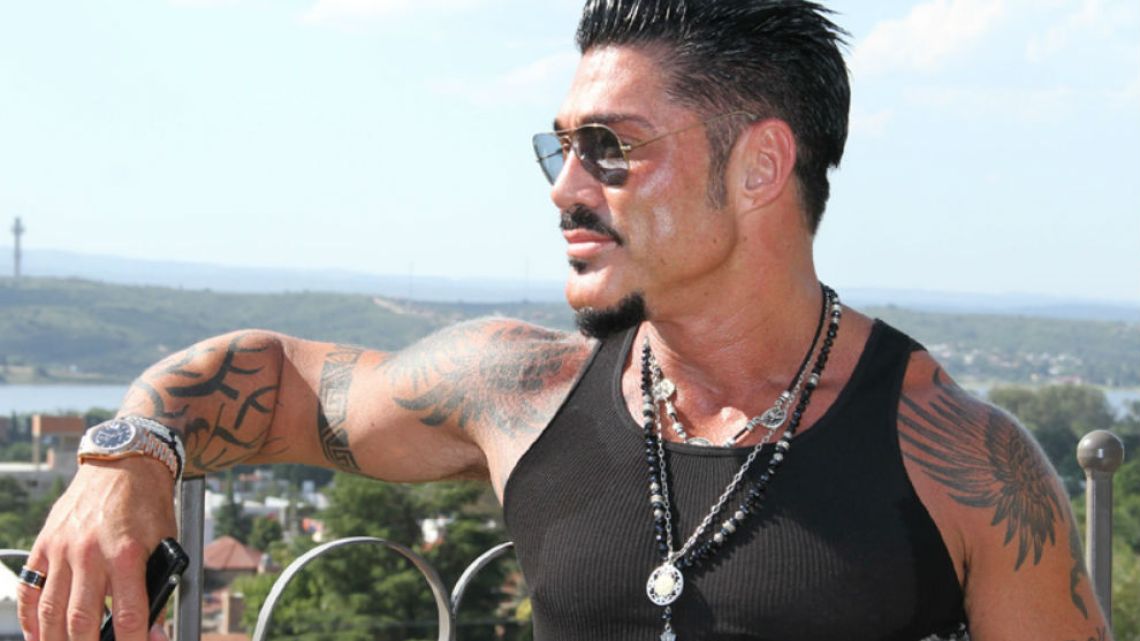 Dos años sin Ricardo Fort | Exitoina