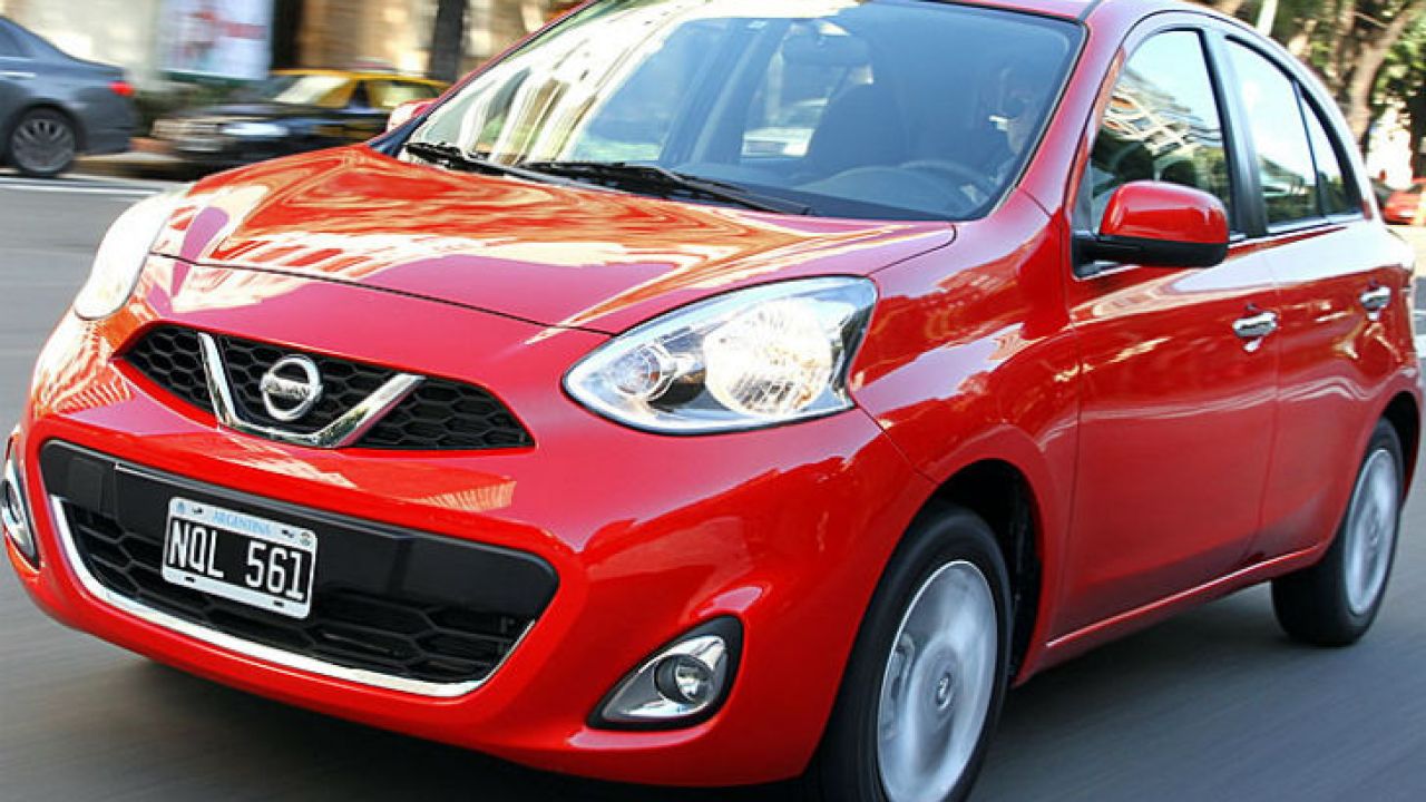 Lanzan en el país el March con caja automática | Parabrisas