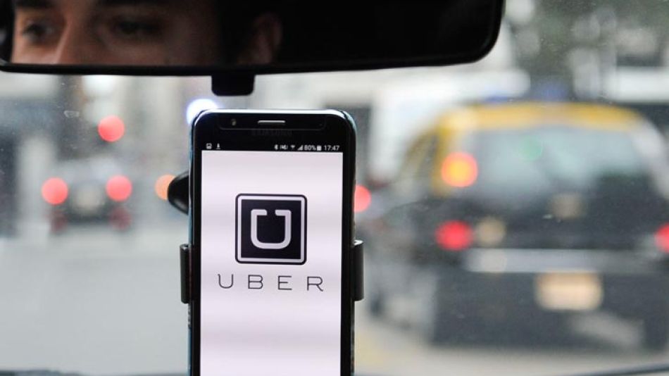 A un año de su lanzamiento, Uber resiste en la "clandestinidad" | Perfil