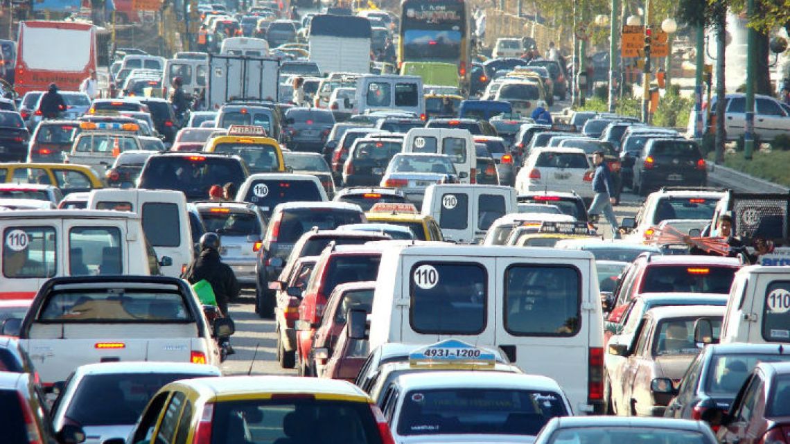 Cuando el tránsito por la ciudad repercute en la salud del auto ...