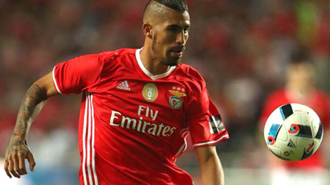 Junior Benítez es el primer refuerzo de Boca | 442