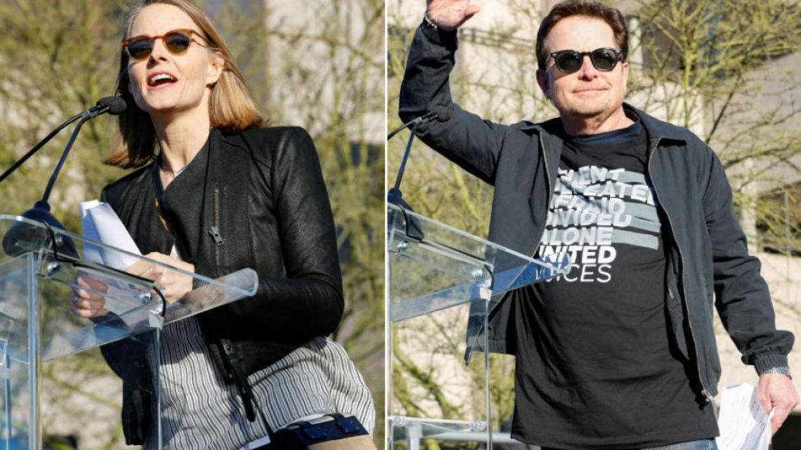 Jodie Foster y Michael J. Fox protestan contra la política migratoria ...