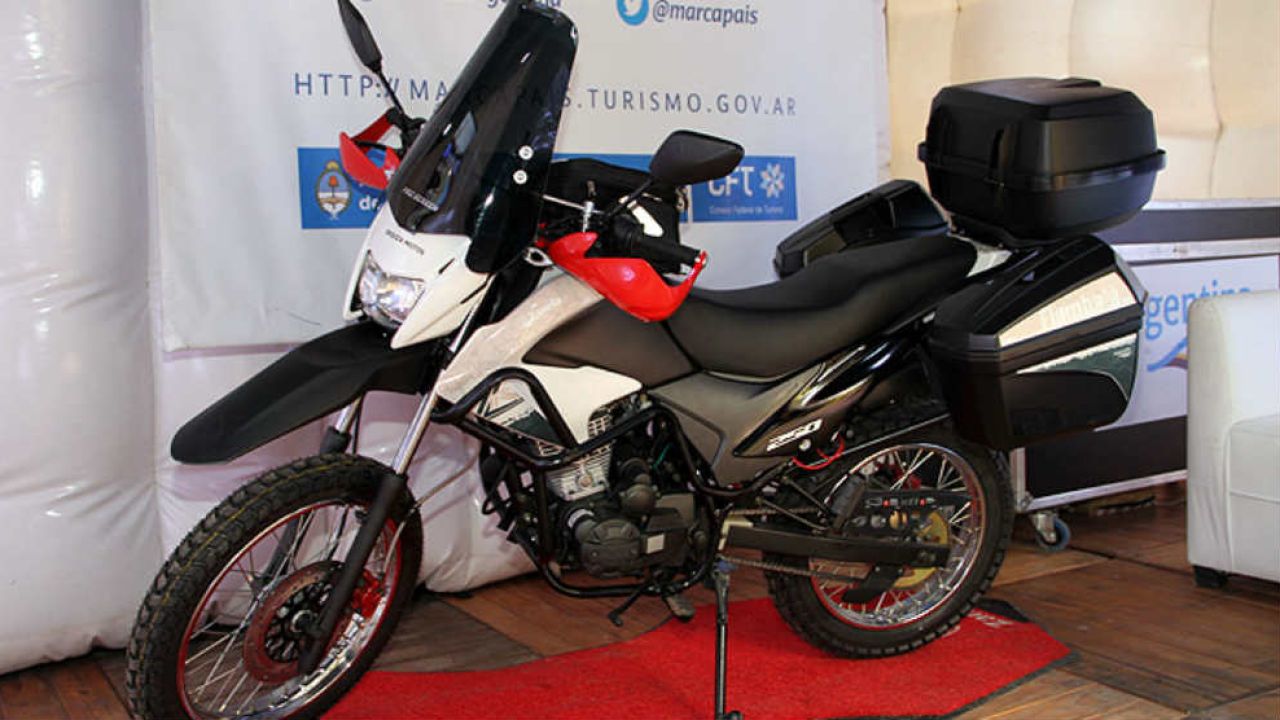 Zanella presenta la ZR 250 Edición Fiambalá GTA | Weekend