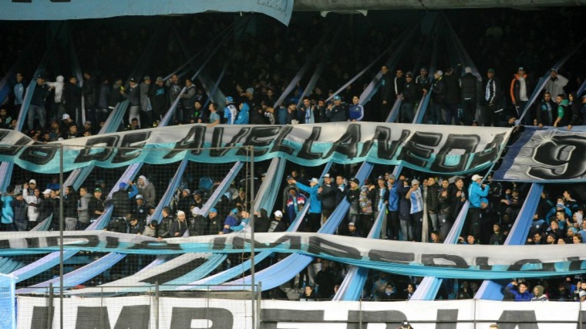 Barras de Racing hicieron un funeral en el Cilindro | 442
