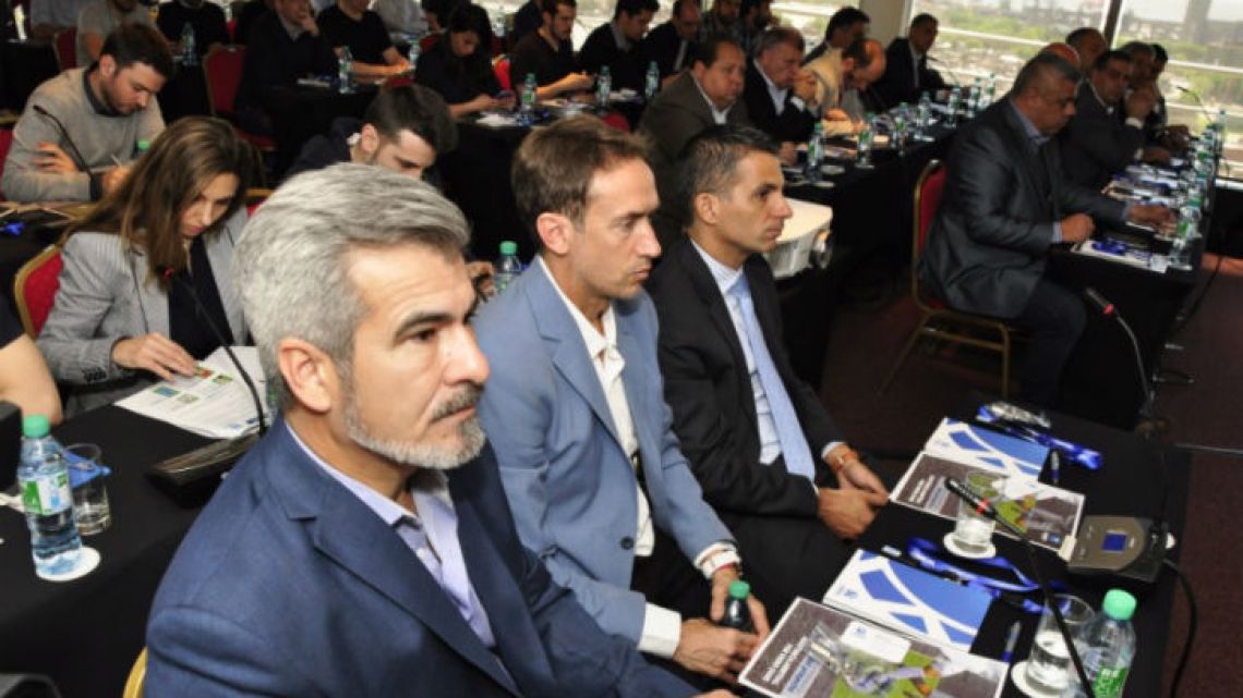 River-Lanús: Cómo y en qué jugadas se usará el VAR | 442