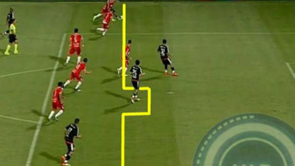 River hizo un gol en offside y estallaron los memes | 442