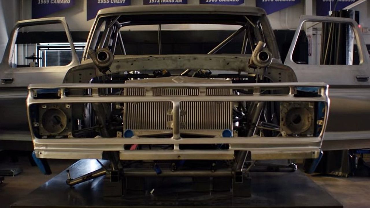 Ken Block celebra con un video especial y una pick up modificada ...