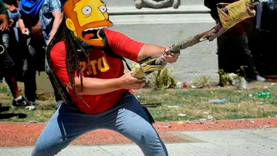 Los memes del "trosco de la bazooka" estallan en las redes | Perfil
