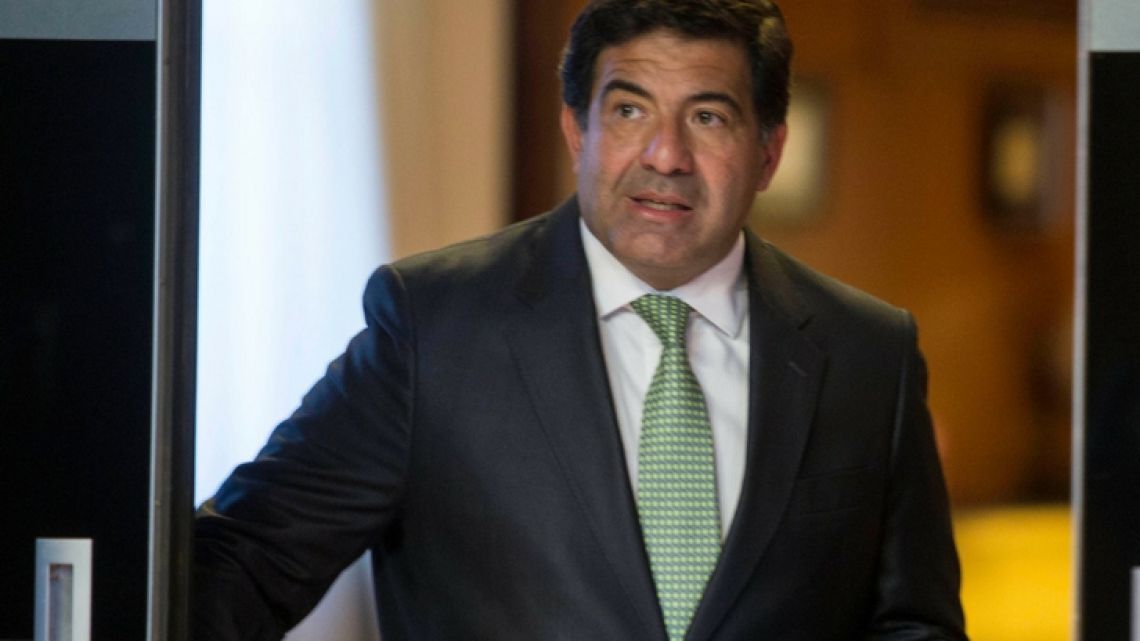 Causa "autos diplomáticos": Echegaray procesado con millonario embargo ...