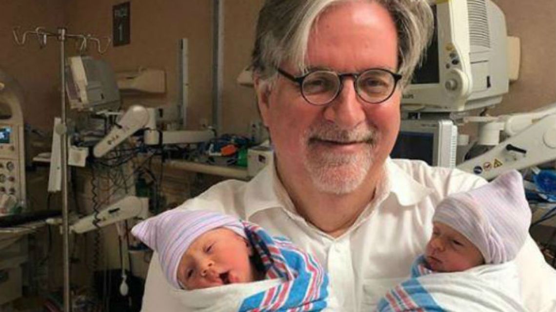 Matt Groening volvió a ser padre de mellizos con la artista argentina ...