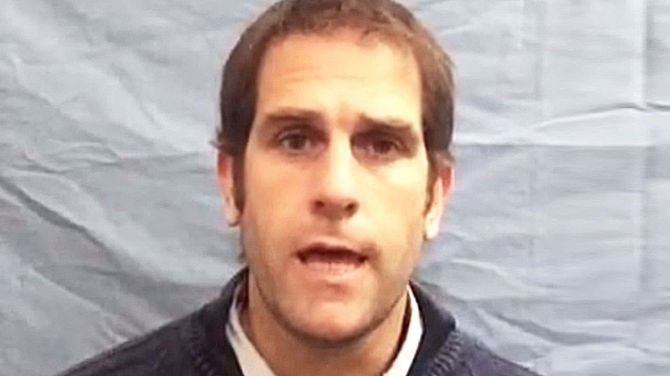 Alan Schlenker: “Estoy apilado en un pabellón al que llaman ‘Villa ...