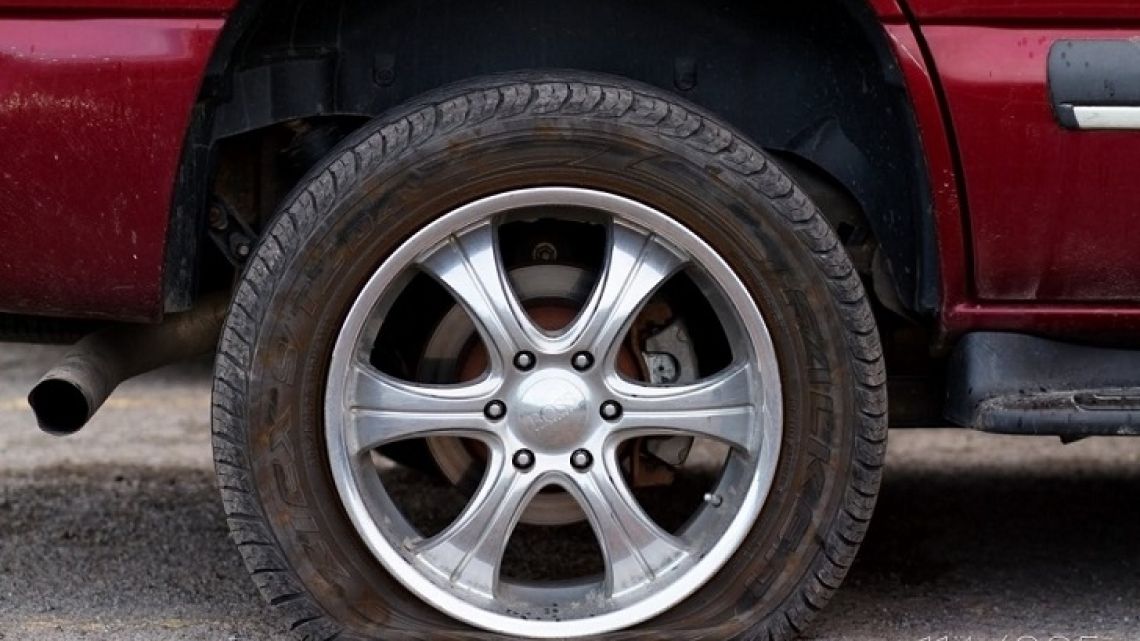 La importancia de tener rueda de auxilio | Parabrisas