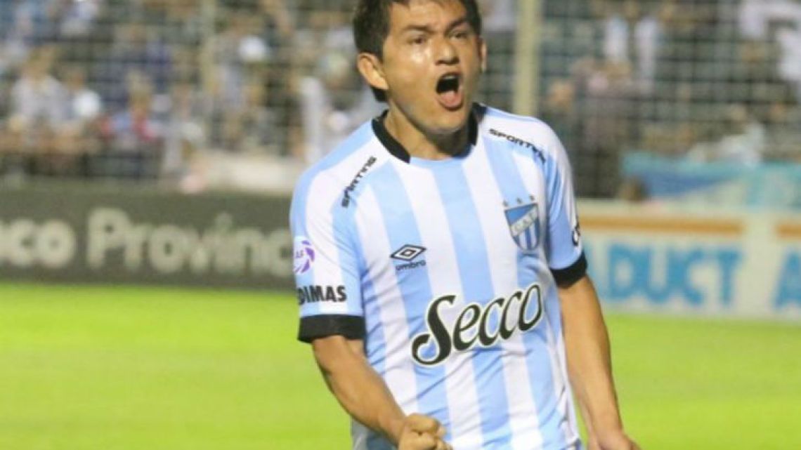El Pulga Rodríguez y un triplete para un Atlético líder | 442