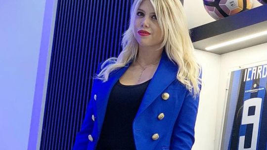 Exitoina | Wanda Nara retocó su cola y la escracharon en las redes