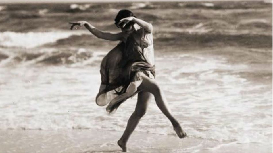 La indómita vida y la absurda muerte de Isadora Duncan, una leyenda de ...