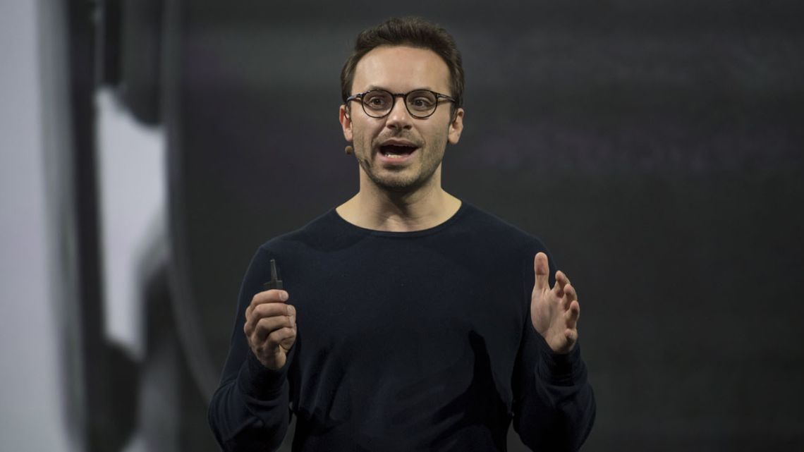 Brendan Iribe de Oculus se suma a fundadores que dejan Facebook | Perfil